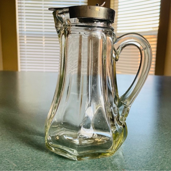 Vintage | Dining | Vintage 94s Glass Syrup Pitcher Wlid | Poshmark